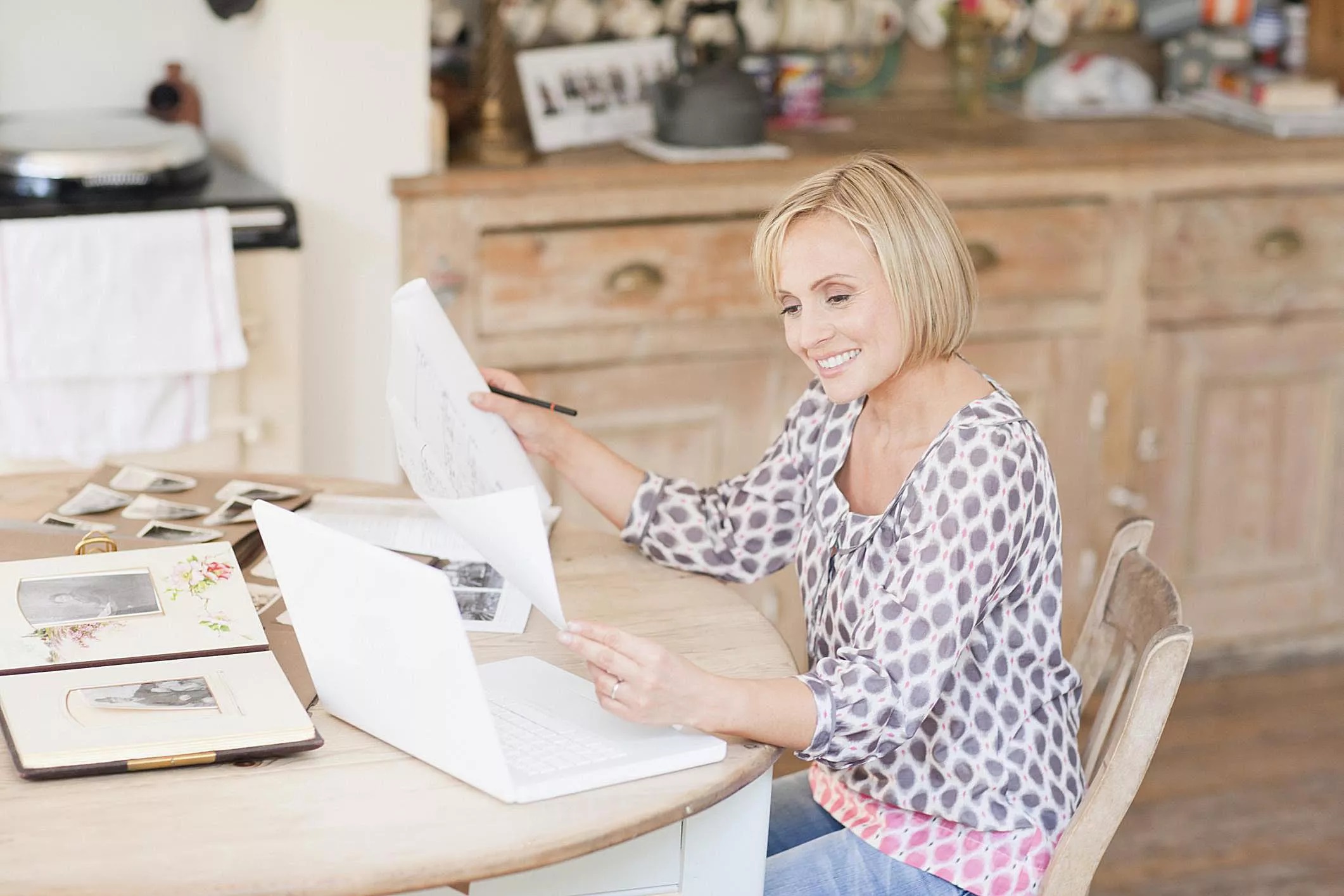 How Do I Begin to Trace My Family Tree? – TUTORING YOU